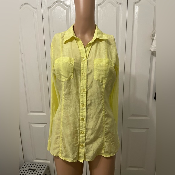 Guess | Tops | Guess Button Down Top | Poshmark